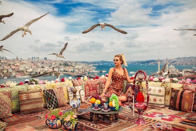 Istanbul Rooftop Photoshoot with Flying Dress - What Reviewers Love and What Could Be Better