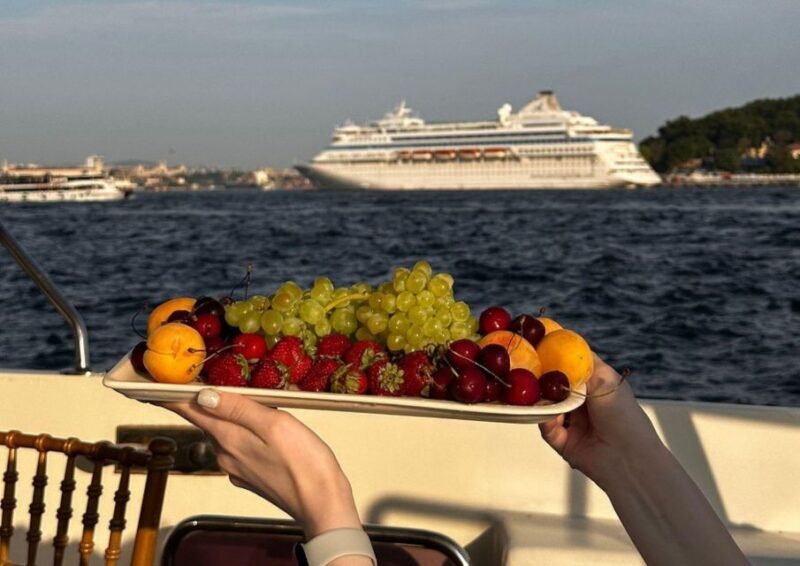 Istanbul: Small-Group Luxury Yacht Sunset Cruise w/ Snacks - Practical Details and Tips