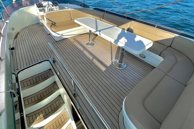 Istanbul: Small-Group Yacht Cruise with Snacks, Sunset or Daytime - FAQ