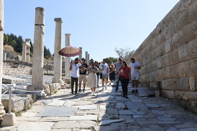 Istanbul to Ephesus Full Day Guided Tour, Flight and Lunch incl. - FAQ
