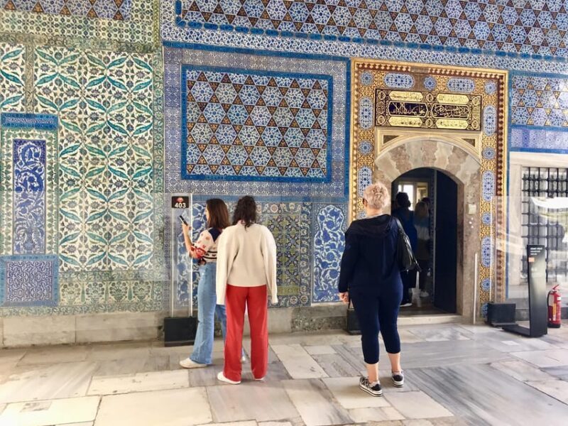 Istanbul Topkap Palace and Harem Guide Tour - FAQs