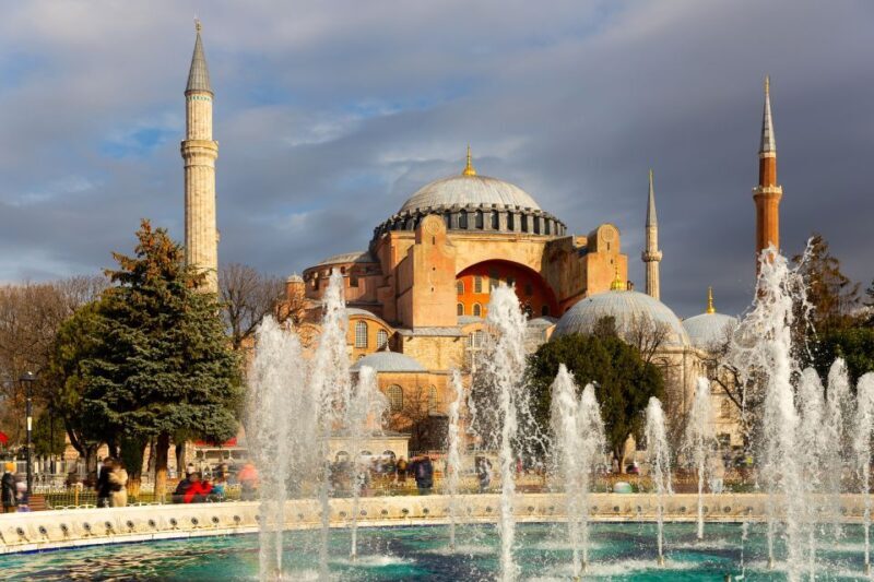 Istanbul: Topkapi Palace, Hagia Sophia & Blue Mosque - Who Should Take This Tour?