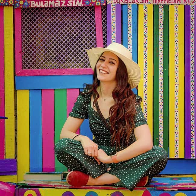 Istanbul: Tour and Photoshoot at Multiple Locations - Key Points