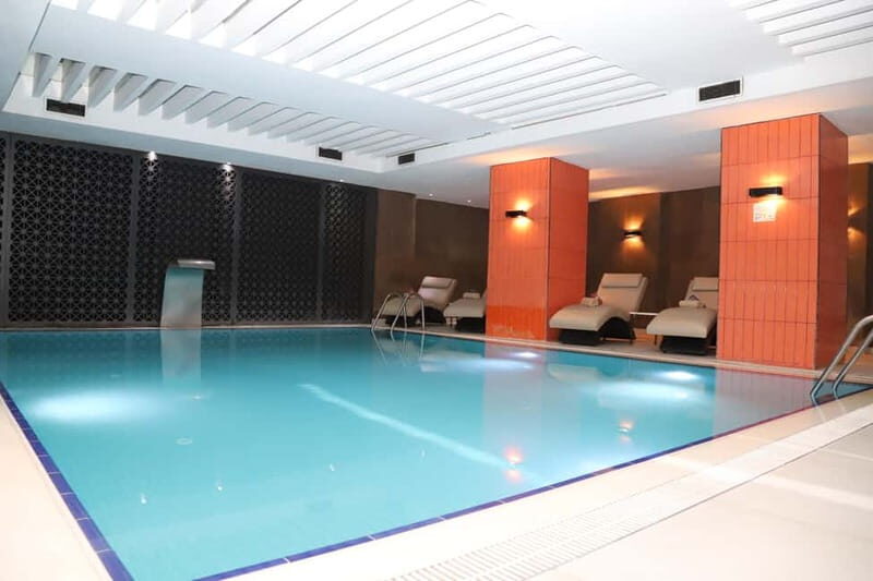 Istanbul: Traditional Turkish Bath with Foam and Oil Massage - Key Points