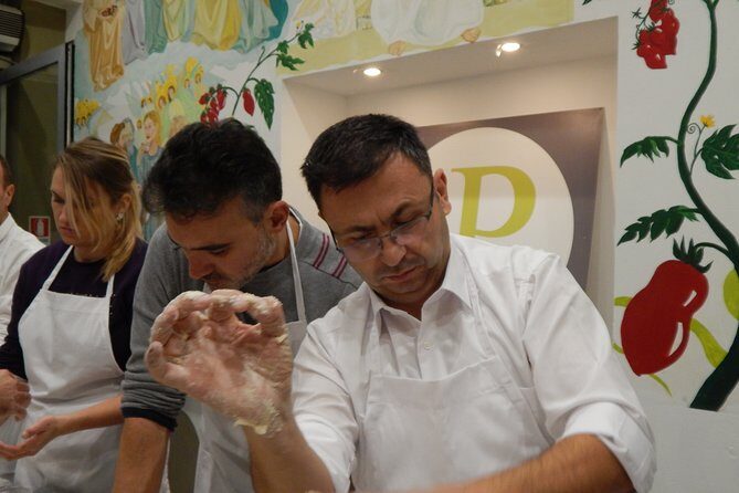 Italian Pizza Cooking Class with Chef Francesco in Padova - Meeting Points & Practical Details