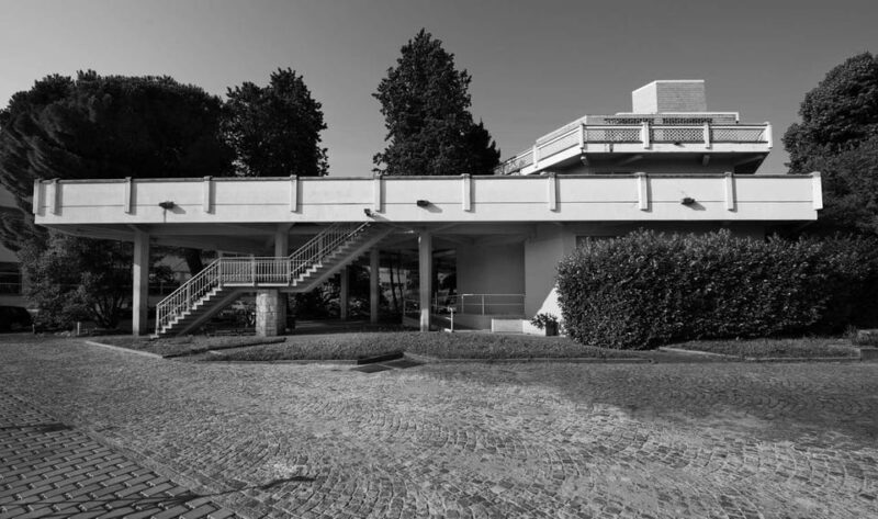 IVREA: Tour of the 20th-century industrial city. It's a UNESCO site. - The Architectural Heritage