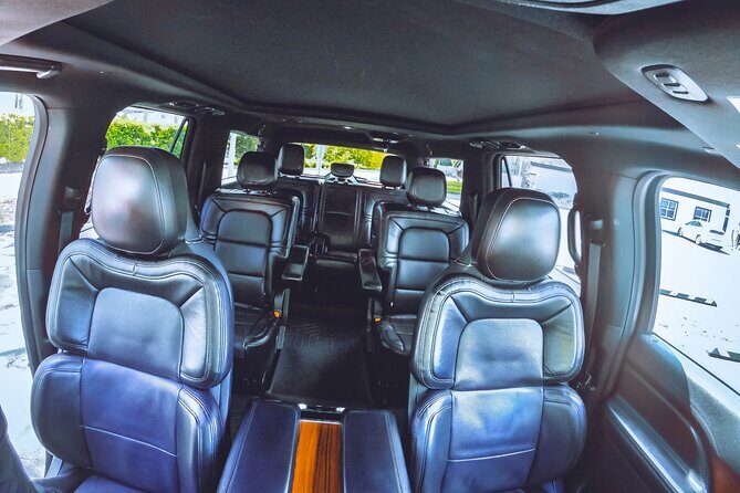 Jacksonville Airport Private Lux Car Transfer to Downtown Hotels - What to Expect from the Jacksonville Private Lux Car Transfer