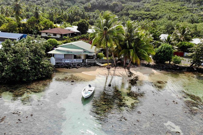 Janzu experience: massage and aquatic relaxation in the lagoon of Moorea - The Sum Up