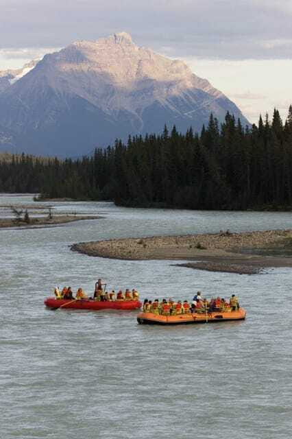 Jasper: Jasper National Park Easy 2-Hour Rafting Trip - Key Points