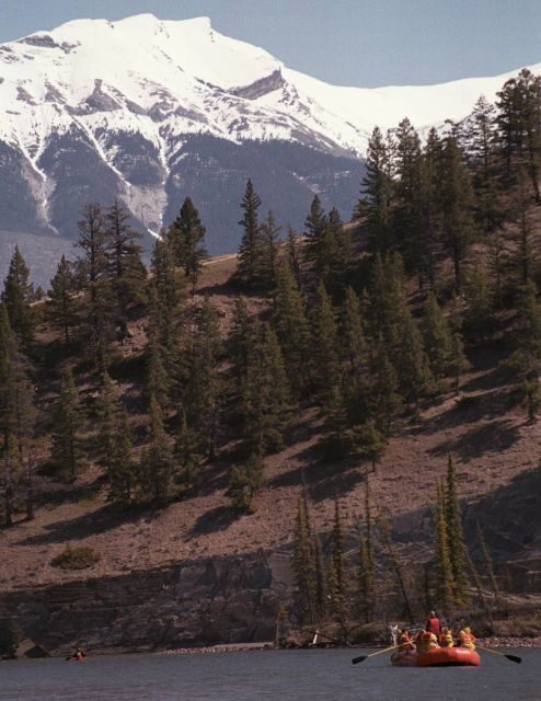 Jasper: Jasper National Park Easy 2-Hour Rafting Trip - FAQ