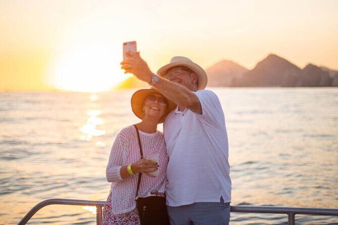 Jazz & Wine Los Cabos sunset cruise - An In-depth Look at the Jazz & Wine Los Cabos Sunset Cruise