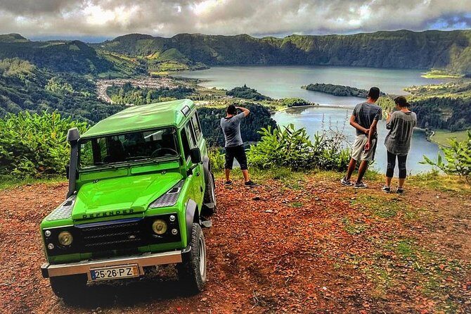 Jeep Tour Full Day Sete Cidades & Lagoa do Fogo with lunch and drinks included. - FAQ