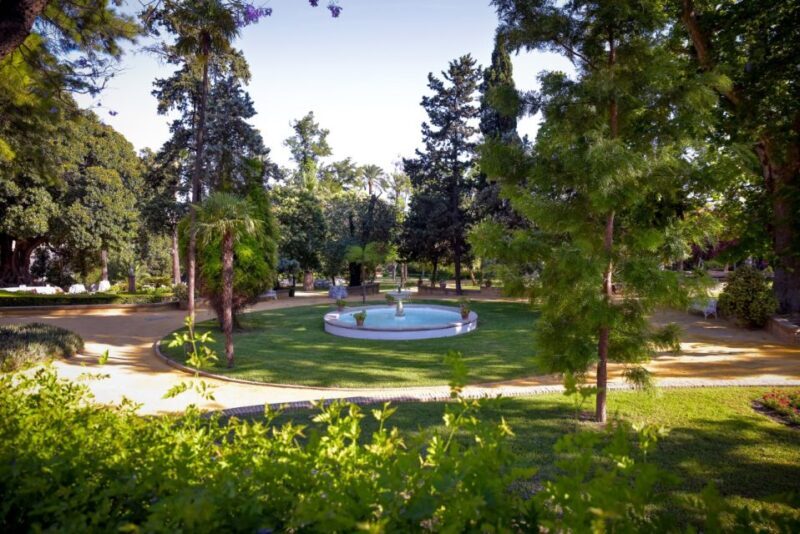 Jerez: Bodegas Fundador Guided Tour with Tasting Session - An In-Depth Look at the Tour Experience