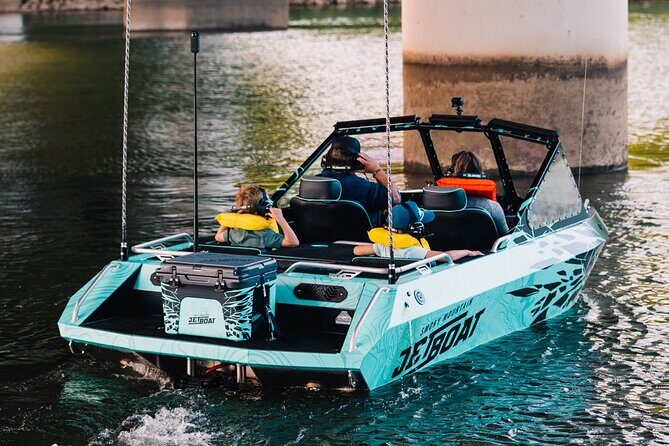 Jet Boat Adventure in the Smoky Moutains Island Pointe Tour - Introduction to the Jet Boat Adventure Experience