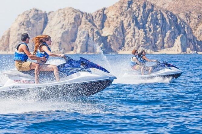 Jet Ski Rental for 1 Hour - Exploring the Thrills of a 1-Hour Jet Ski Rental in Cabo San Lucas