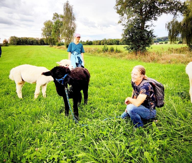 Jettingen-Scheppach: Alpaca hike through the Mindeltal - Jettingen-Scheppach: Alpaca hike through the Mindeltal — A Detailed Review