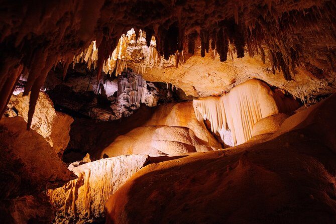 Jewel Cave Fully-guided Tour (Located in Western Australia) - FAQs