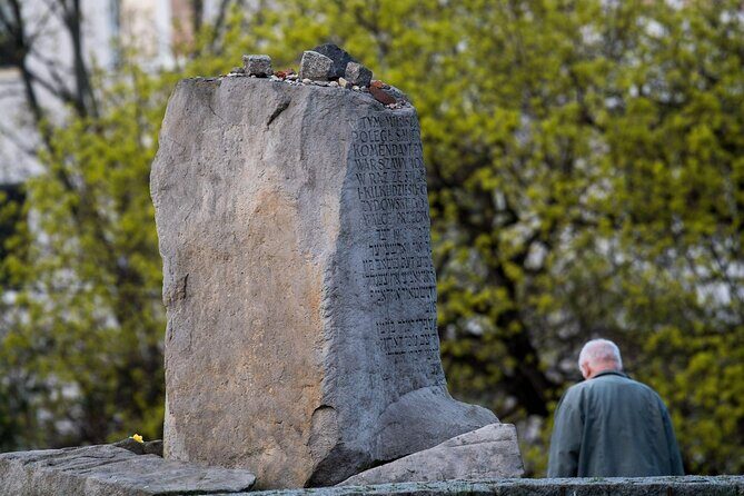 Jewish Heritage and Holocaust Memorial Tour of the Former Ghetto - What to Expect from the Tour