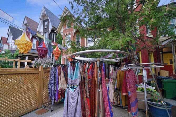 Jewish Heritage Walking Tour of Kensington Market Toronto - What Makes This Tour Stand Out