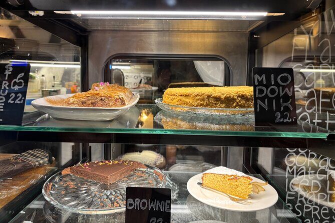 Jewish Krakow Private Tour. Personalities, Art and Food - An Overview of What You’ll Experience