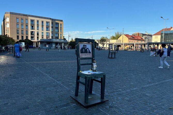 Jewish Krakow Private Tour. Personalities, Art and Food - Who Will Love This Tour?