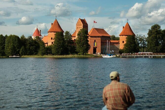 Jim's Saturday Tour from Vilnius to Trakai and Hill of Angels - Discover Lithuania’s Charm with Jim’s Saturday Tour from Vilnius to Trakai and Hill of Angels