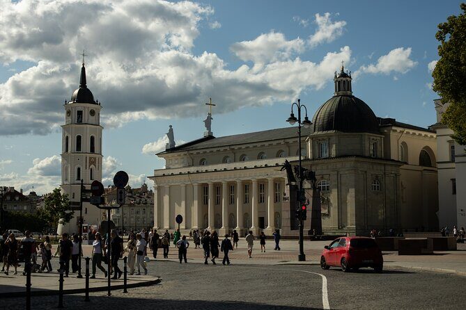 Jim's Saturday Tour from Vilnius to Trakai and Hill of Angels - Key Points