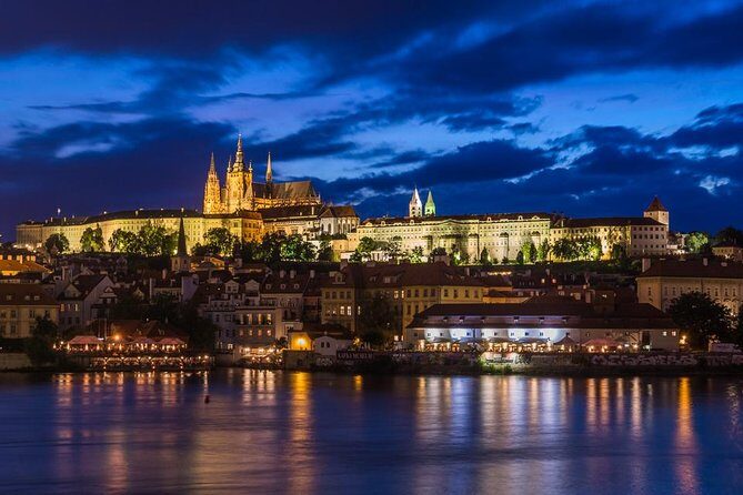 Johnny's Prague Photography Tour - Who Should Book This Tour?