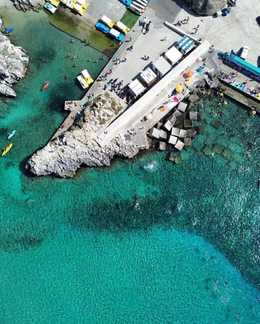 Join us for a 1-hour boat trip to explore the amazing caves of Salento - Key Points