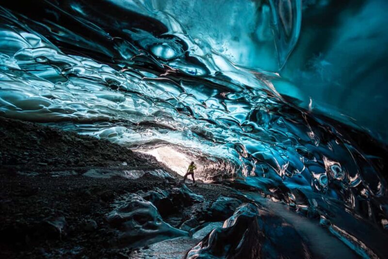 Jökulsárlón: Glacier Hike to a Remote Ice Cave - Key Points