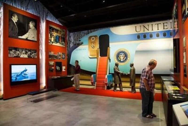 Joshua Tree National Park Day Tour from Los Angeles - Key Points  