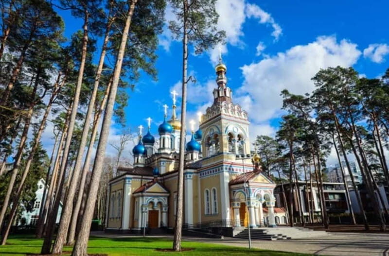 Jurmala,Kuldiga,Ragaciems Beach, Kemeri N park, Food & Drink - An In-Depth Look at the Tour