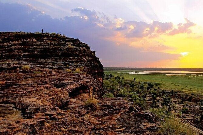 Kakadu National Park Full Day Tour + Yellow Water River Cruise - Exploring Kakadu National Park with Sacred Owl Tours: An Authentic Aussie Experience