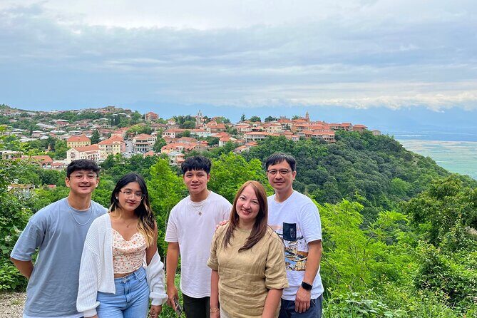 Kakheti - Small wineries and family-cooked lunch  Private tour - Key Points