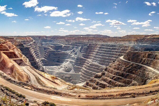 Kalgoorlie Heritage Tram City Highlights Tour - The Experience in Detail