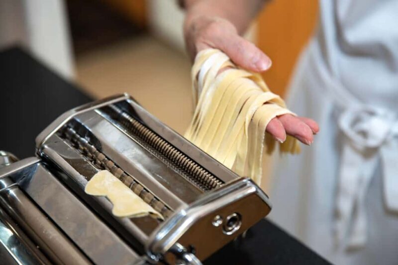 Kansas City: Fun Pasta Making Class With Local Chef - Who Should Sign Up?