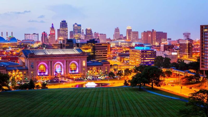 Kansas Citys Cultural Gems: Private Walking Tour Experience - Exploring the Kansas City Tour in Detail