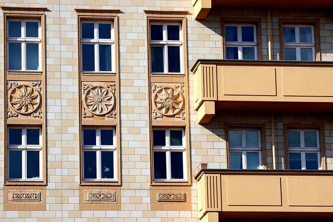 Karl-Marx-Allee Tour: Life and Architecture in East Berlin - Key Points