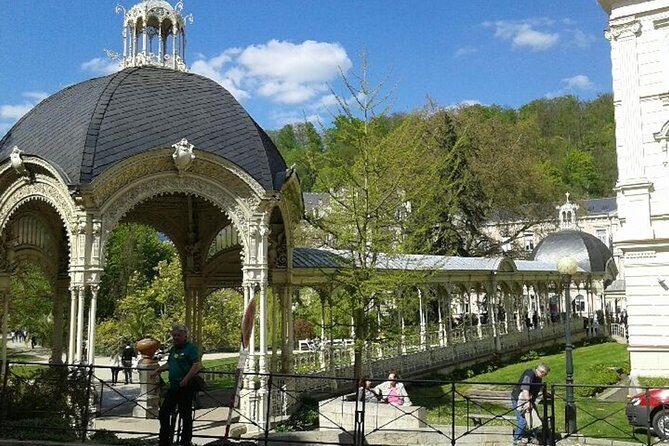Karlovy Vary day trip from Prague with lunch - Who Should Book This Tour?