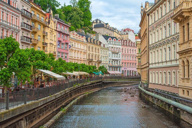 Karlovy Vary Full Day Tour from Prague - FAQ