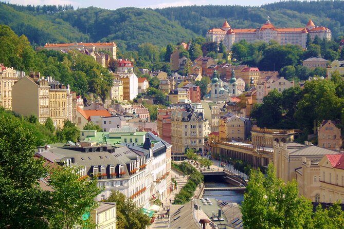Karlovy Vary - The town of spas, mineral springs and relaxation - Key Points