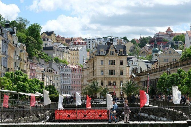 Karlovy Vary - The town of spas, mineral springs and relaxation - In-Depth Look at the Itinerary