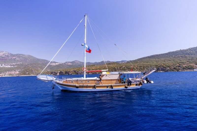 Kas: Limanagzi Beach & Island-Hopping Boat Tour with Lunch - Discover the Charm of Kas: Limanagzi Beach & Island-Hopping Boat Tour with Lunch