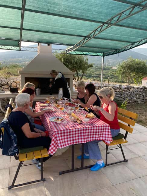 Kastela: Wine & Olive Tasting Tour w/Delicacies & Live Music - Who Should Book This Tour?