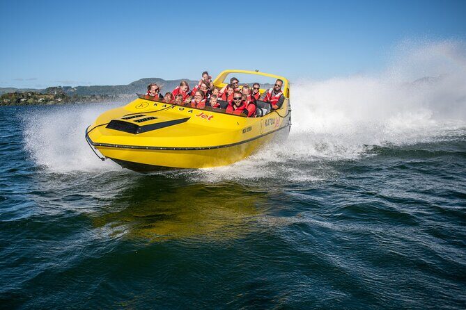 Katoa Jet Boat tour on Lake Rotorua - An In-Depth Look at the Katoa Jet Boat Experience