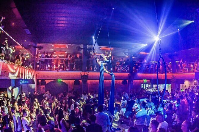 Kavos Club Crawl with Free Drinks & VIP Entry - What the Tour Includes