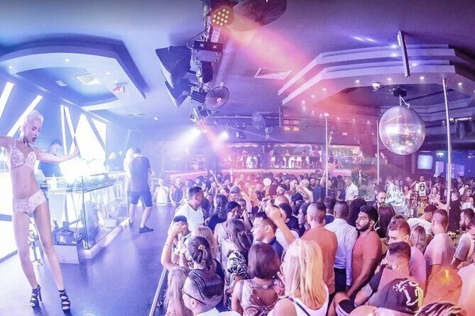 Kavos Club Crawl with Free Drinks & VIP Entry - The Sum Up