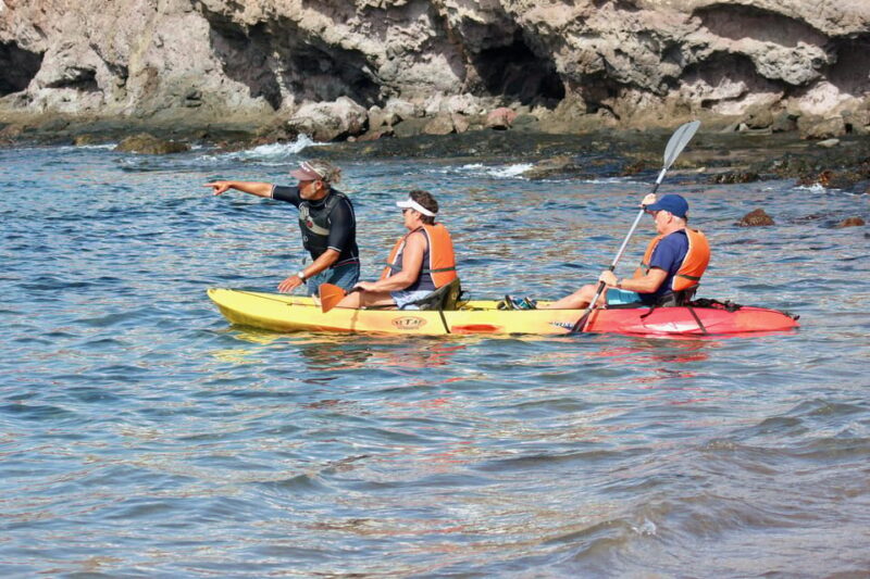 Kayak Experience in Playa Blanca - An In-Depth Look at the Kayak Experience in Playa Blanca