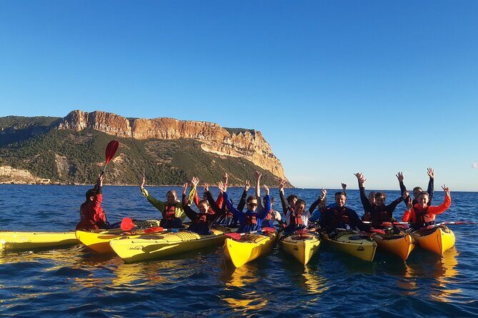 Kayak guided tour with a Local, Cassis Calanques National park - The Itinerary in Detail – What to Expect