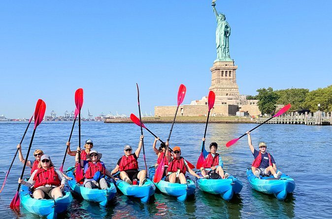 Kayak Next To The Statue of Liberty - What to Expect During the Tour